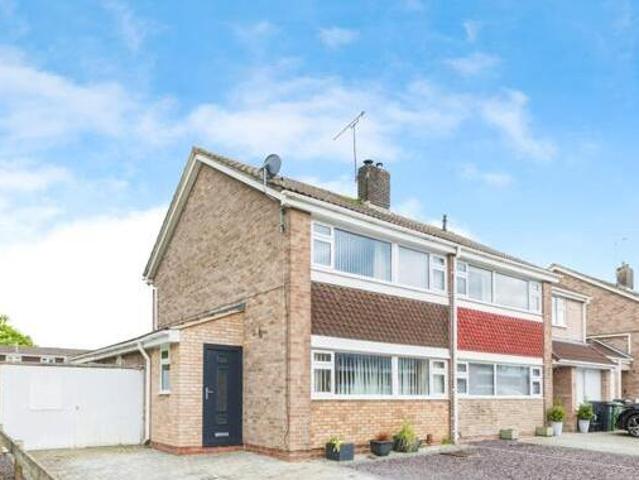 3 Bedroom Semi detached House For Sale In Swindon, Wiltshire
