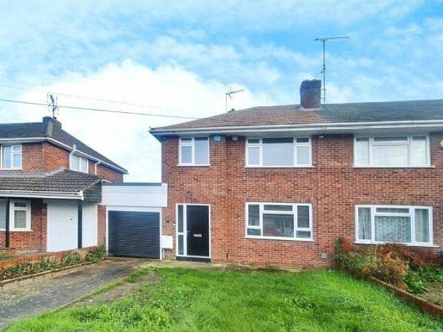 3 Bedroom Semi detached House For Sale In Swindon