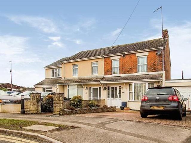 3 Bedroom Semi detached House For Sale In Swindon