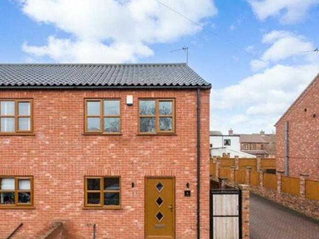 3 Bedroom Semi detached House For Sale In Swinefleet