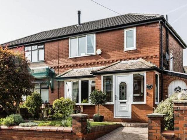 3 Bedroom Semi detached House For Sale In Swinton, Manchester