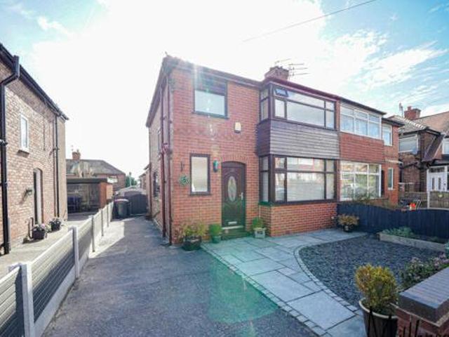 3 Bedroom Semi detached House For Sale In Swinton, Manchester