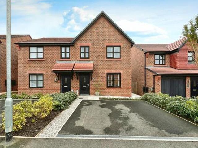 3 Bedroom Semi detached House For Sale In Swinton