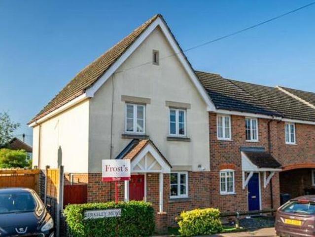 3 Bedroom Semi detached House For Sale In St. Albans, Hertfordshire