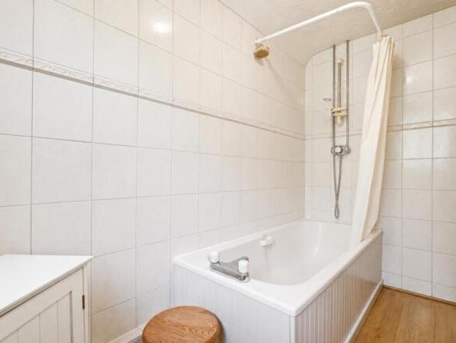 3 bedroom semi detached house for sale in St. Albans Road, Sandridge, St. Albans, Hertfordshire, AL4