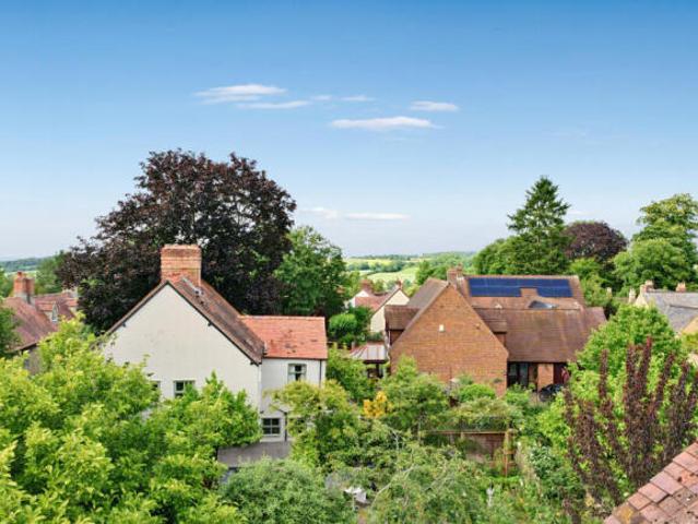 3 bedroom semi detached house for sale in St. Andrews Road, Headington, Oxford, OX3