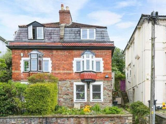 3 Bedroom Semi detached House For Sale In St Andrews
