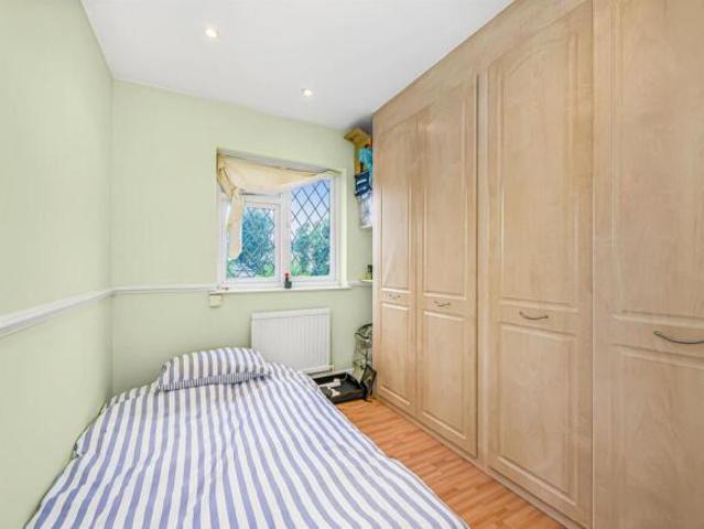 3 bedroom semi detached house for sale in St Catherine's Road, Chingford, E4