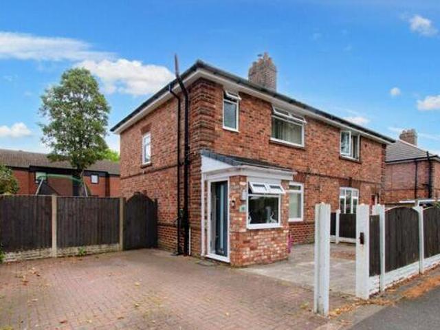3 Bedroom Semi detached House For Sale In St Helens