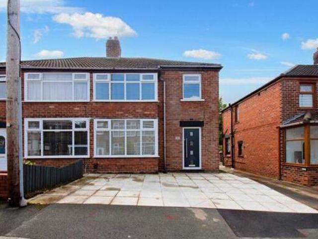 3 Bedroom Semi detached House For Sale In St. Helens