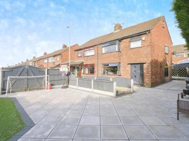 3 Bedroom Semi detached House For Sale In St. Helens