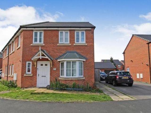 3 Bedroom Semi detached House For Sale In St. Helens