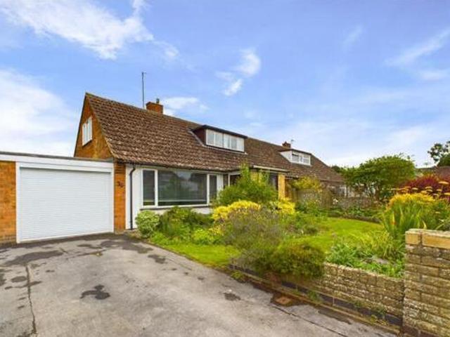 3 Bedroom Semi detached House For Sale In St. Ives, Cambridgeshire