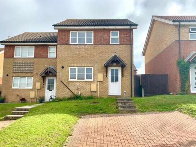 3 Bedroom Semi detached House For Sale In St Leonards on sea