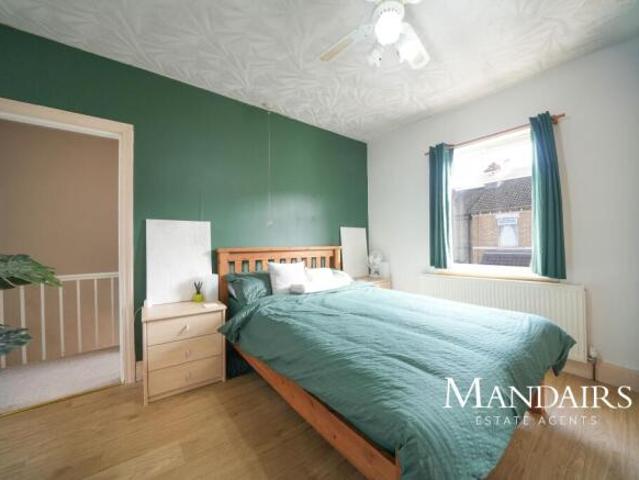 3 bedroom semi detached house for sale in St. Margarets Road, Fletton, Peterborough, PE2