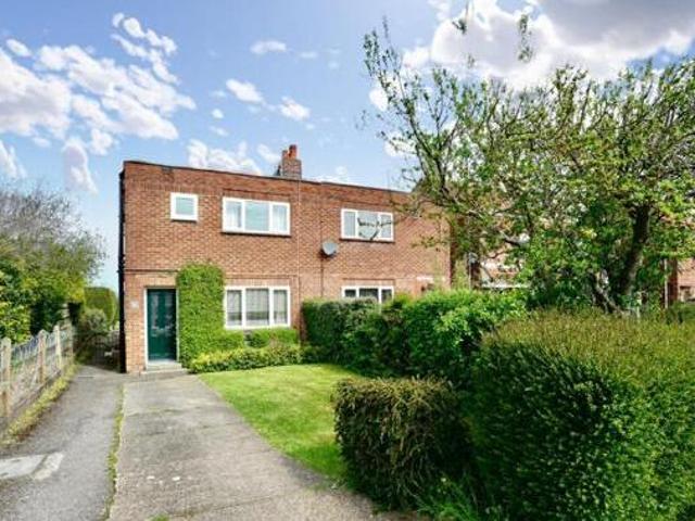 3 Bedroom Semi detached House For Sale In St. Neots, Cambridgeshire