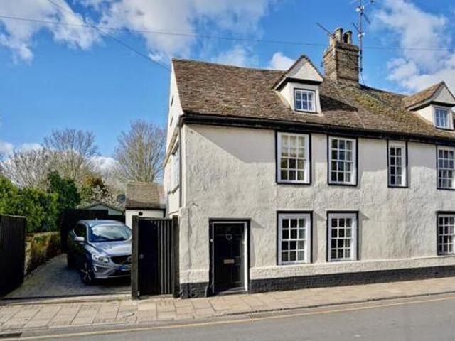 3 Bedroom Semi detached House For Sale In St. Neots, Cambridgeshire