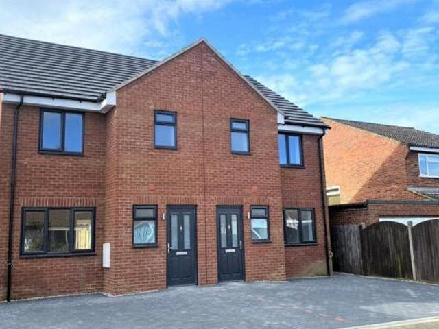 3 Bedroom Semi detached House For Sale In Stotfold, Hitchin
