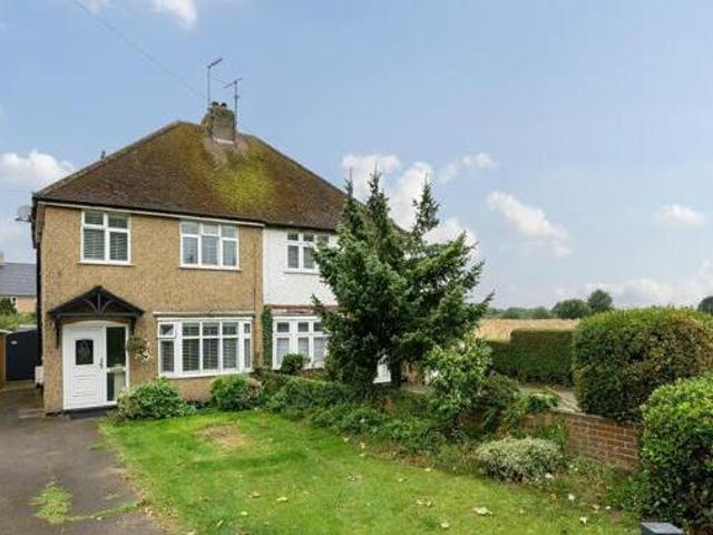 3 Bedroom Semi detached House For Sale In Stotfold, Hitchin