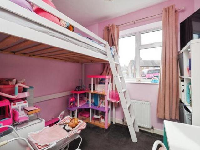 3 bedroom semi detached house for sale in Stotfield Road, Bilborough, Nottinghamshire, NG8