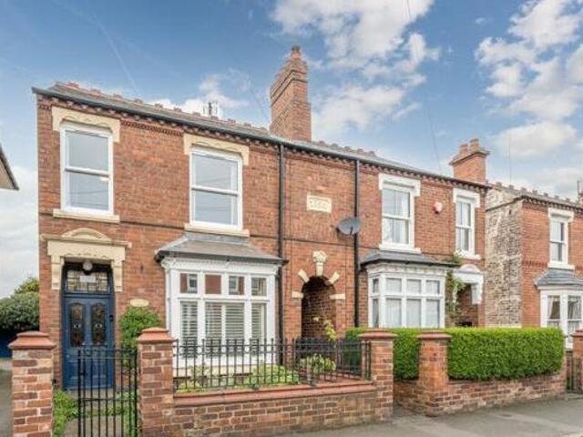 3 Bedroom Semi detached House For Sale In Stourbridge