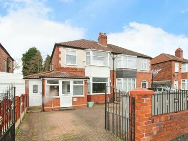 3 Bedroom Semi detached House For Sale In Stockport, Chehire