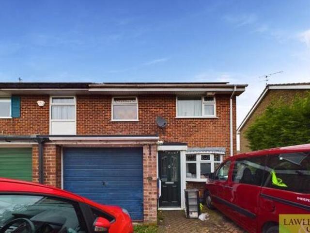 3 Bedroom Semi detached House For Sale In Stockport, Cheshire