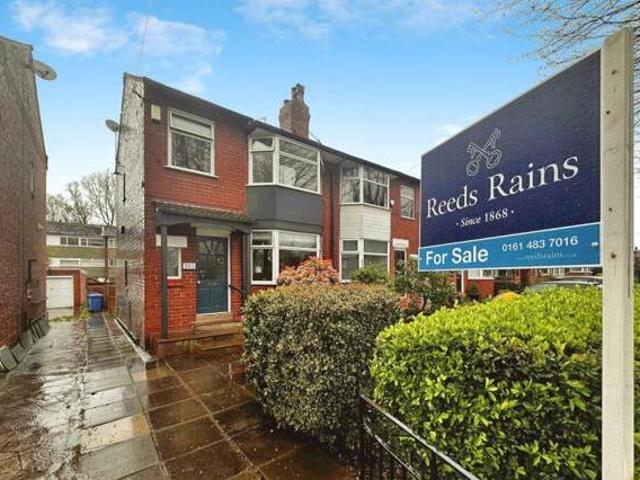 3 Bedroom Semi detached House For Sale In Stockport, Cheshire