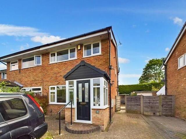 3 Bedroom Semi detached House For Sale In Stockport, Cheshire