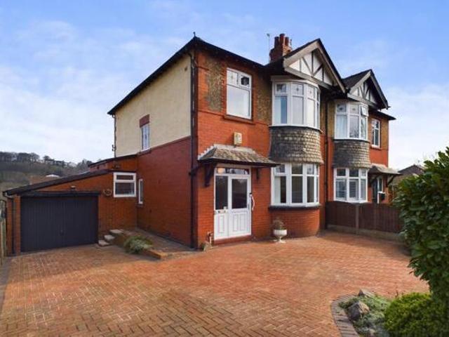 3 Bedroom Semi detached House For Sale In Stockport, Cheshire