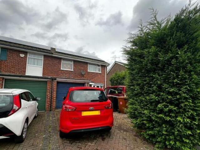 3 Bedroom Semi detached House For Sale In Stockport, Greater Manchester