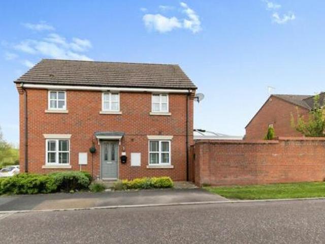 3 Bedroom Semi detached House For Sale In Stoke on trent