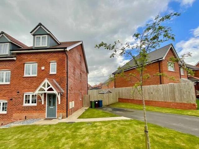 3 Bedroom Semi detached House For Sale In Stone