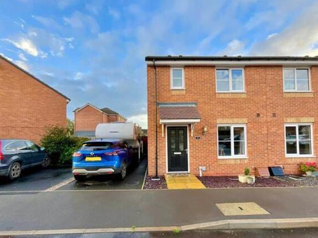 3 Bedroom Semi detached House For Sale In Stone