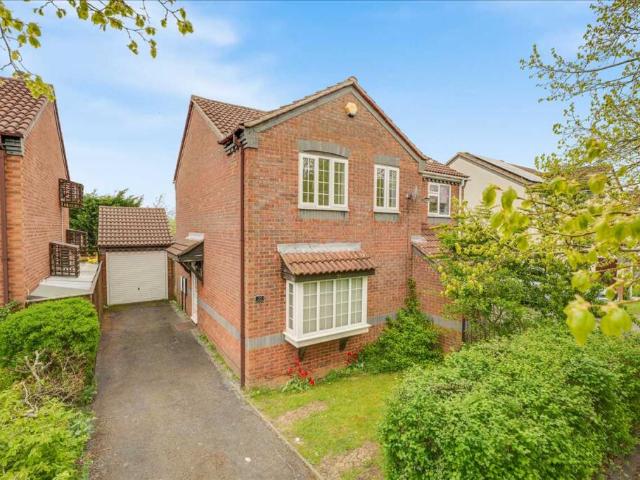 3 bedroom semi detached house for sale in Stone Hill, Two Mile Ash, Milton Keynes, MK8