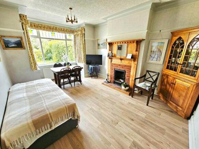 3 bedroom semi detached house for sale in Stonehouse Road, Sutton Coldfield, B73 6LP, B73