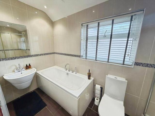 3 bedroom semi detached house for sale in Station Road, Grovesend, Swansea, SA4 4GY, SA4