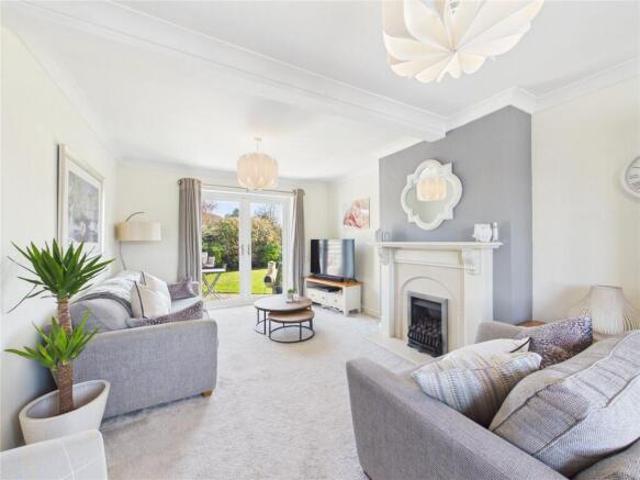 3 bedroom semi detached house for sale in Station Road, Fernhill Heath, Worcester, Worcestershire, WR3