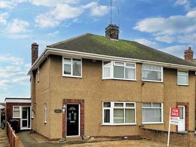 3 Bedroom Semi detached House For Sale In Stamford