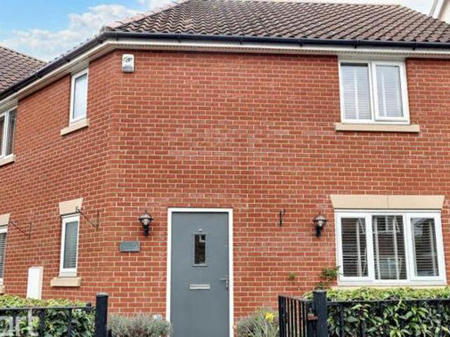 3 Bedroom Semi detached House For Sale In Stanton