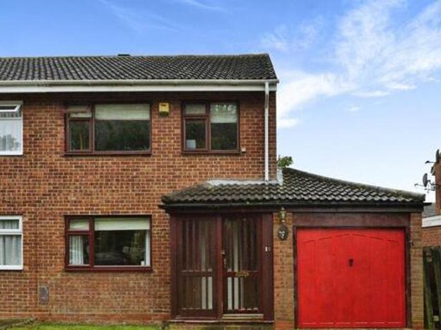 3 Bedroom Semi detached House For Sale In Stantonbury