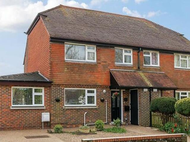 3 Bedroom Semi detached House For Sale In Staplehurst