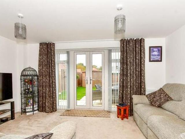 3 Bedroom Semi detached House For Sale In Staplehurst, Tonbridge