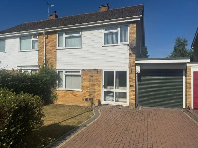 3 bedroom semi detached house for sale in Staplehurst, Kent, TN12