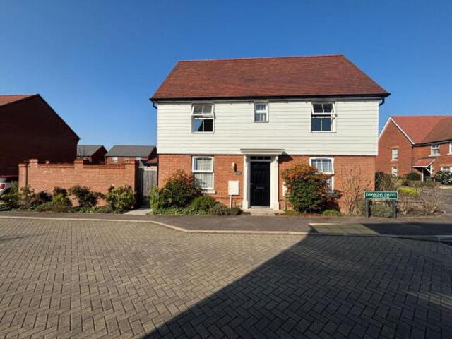 3 bedroom semi detached house for sale in Staplehurst, Kent, TN12