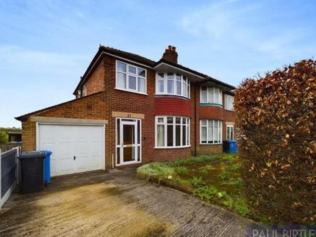 3 Bedroom Semi detached House For Sale In Stretford, Manchester
