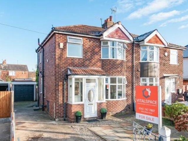 3 Bedroom Semi detached House For Sale In Stretford, Manchester