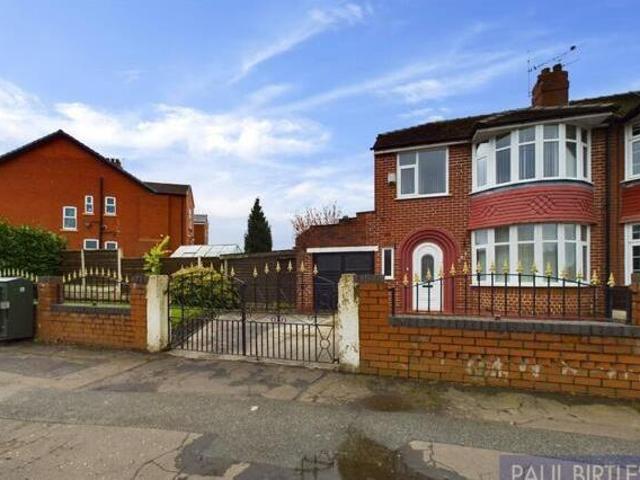 3 Bedroom Semi detached House For Sale In Stretford, Manchester