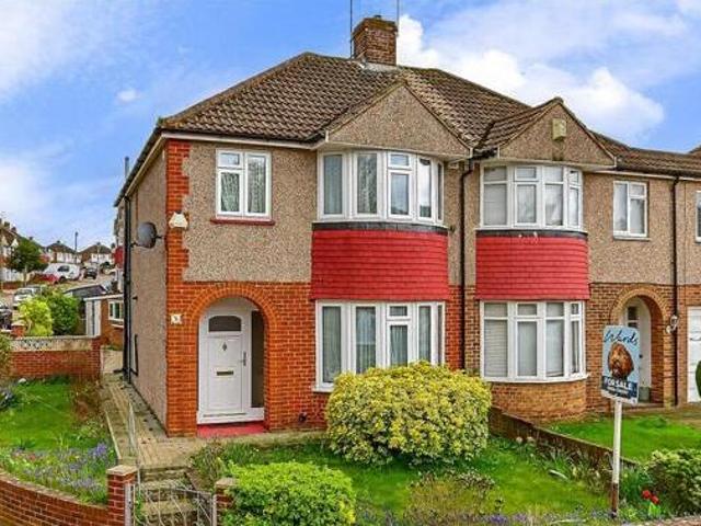 3 Bedroom Semi detached House For Sale In Strood, Rochester