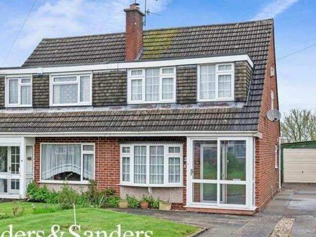 3 Bedroom Semi detached House For Sale In Studley